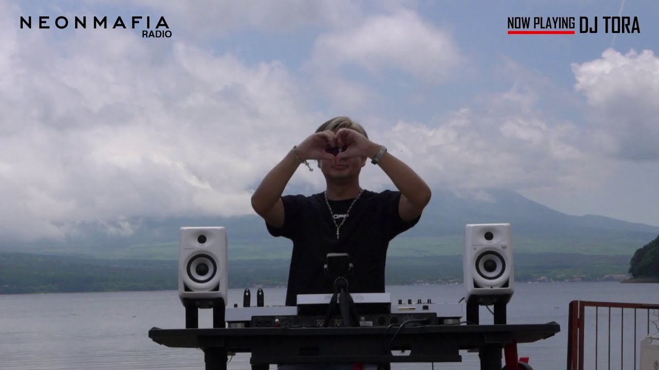 DJ TORA SHOW Secret SET produced by NEONMAFIA RADIO - YouTube