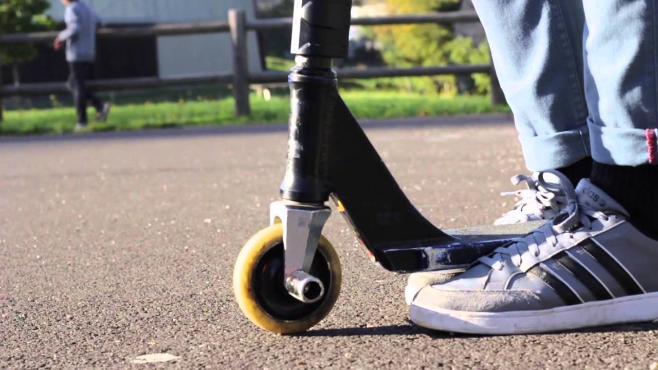 Thomas Saby | Scooter Check + Clips - YouTube