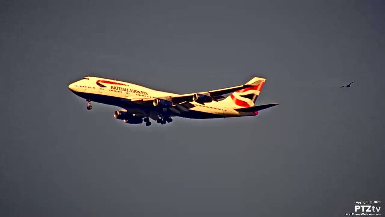 British Airways BA207 B747 Approach and Landing at MIA on 1-1-2020 ...