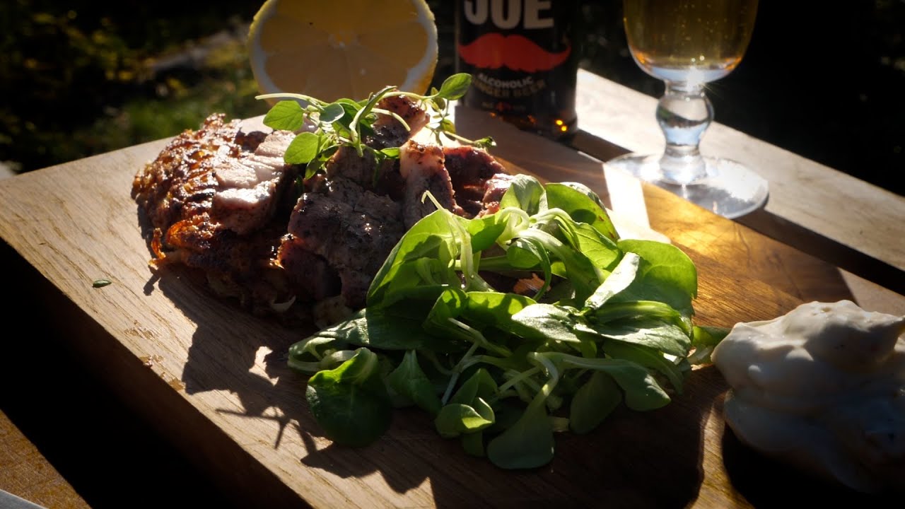 Grillat vildsvin med potatiskaka och stark sås! - Vilterian - YouTube