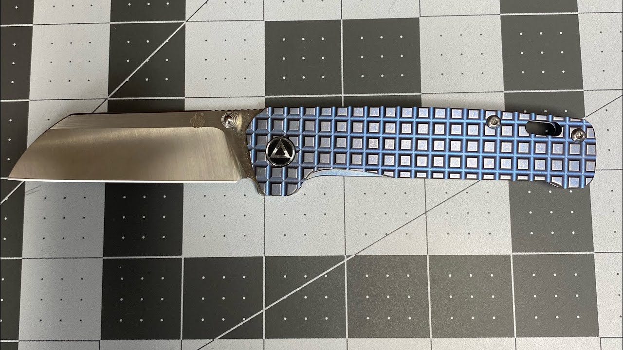 QSP Penguin - Titanium Frag Pattern Framelock! - YouTube