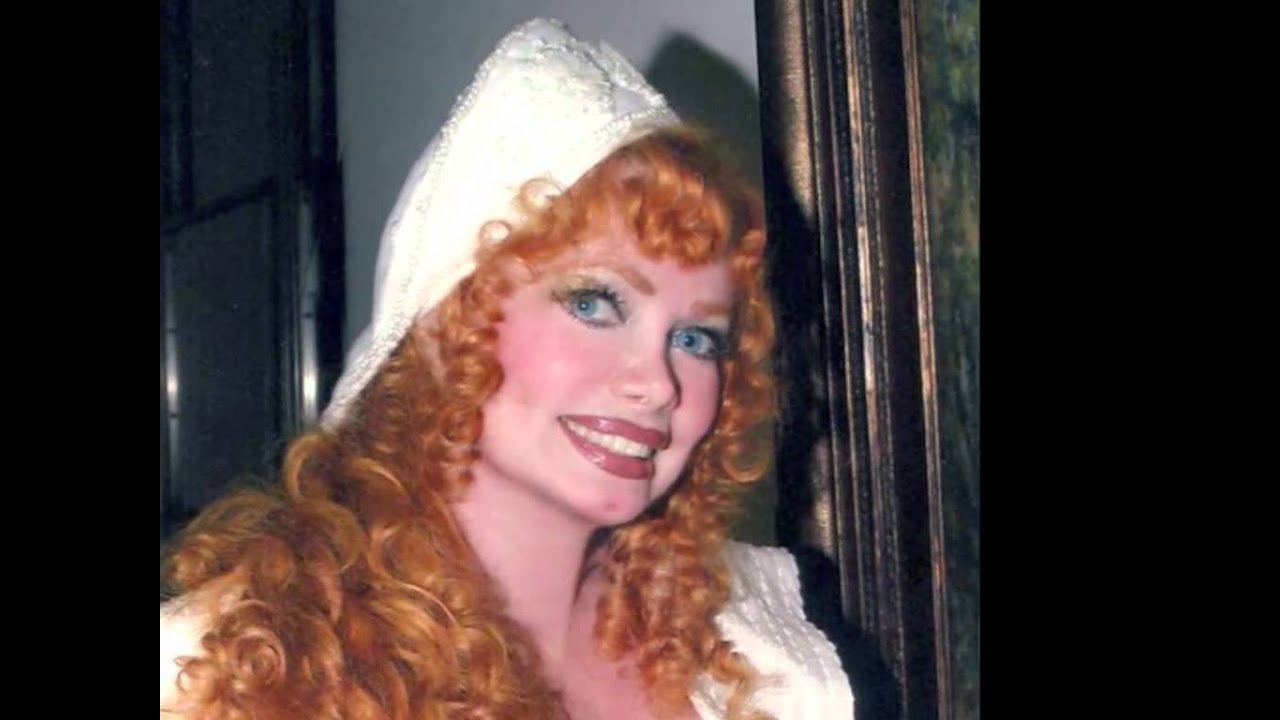 Hrh Pricess Rokza Stern Meir Habsburg - YouTube