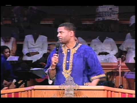 Rev. Dr. Otis Moss, III encourages his congregation to vote. - YouTube