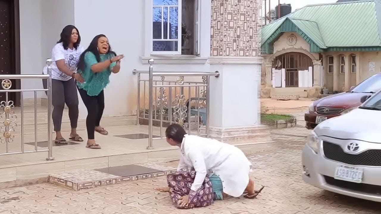 Everyone Was Shocked 2See D Poor Maltreated Orphan Become D First Queen ...