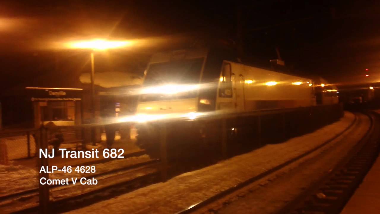 F40s and the FRA DOTX 216 - A few trains at Denville, NJ - YouTube