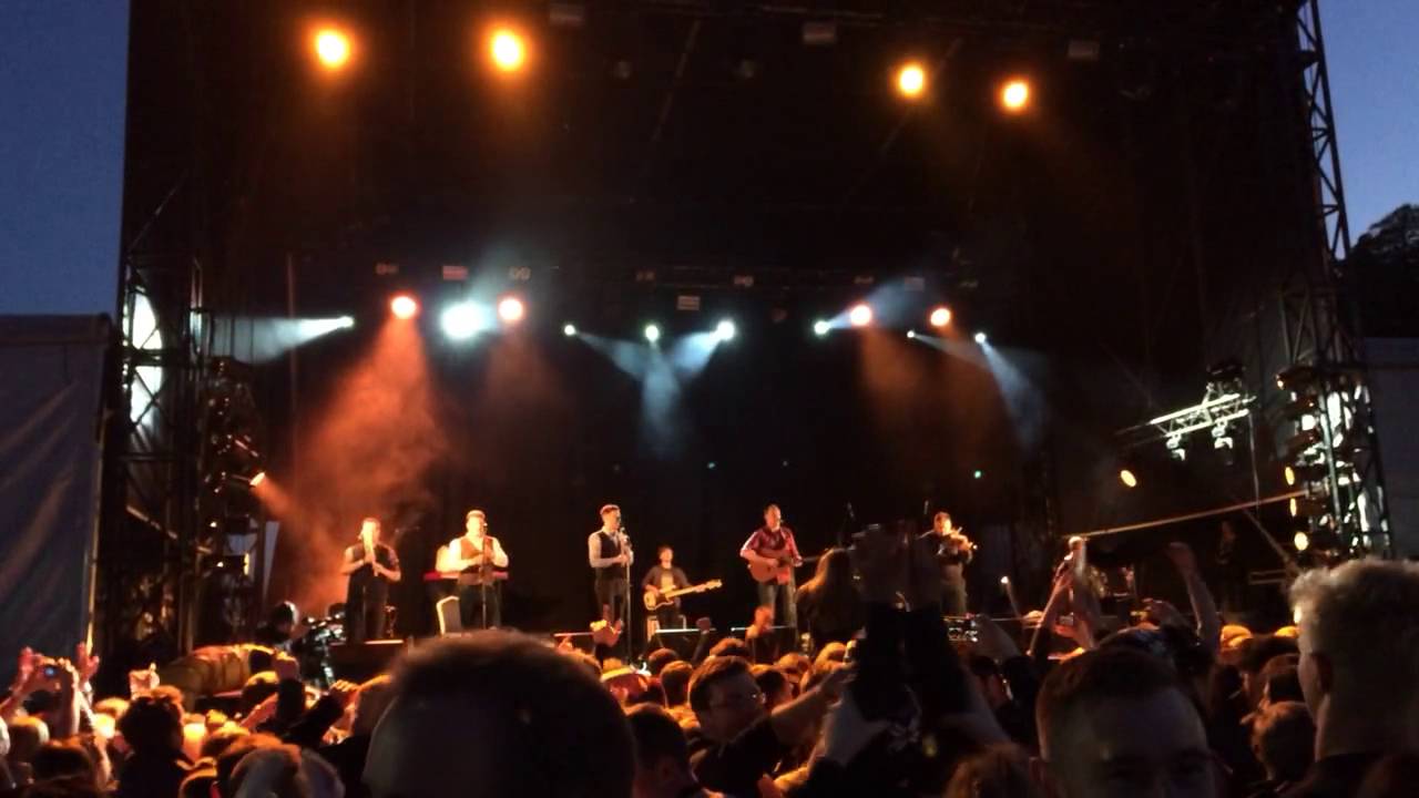 Skipinnish at Oban - The Island - YouTube