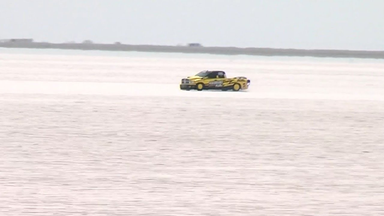 Dangerous conditions during speed week at Salt Flats - YouTube