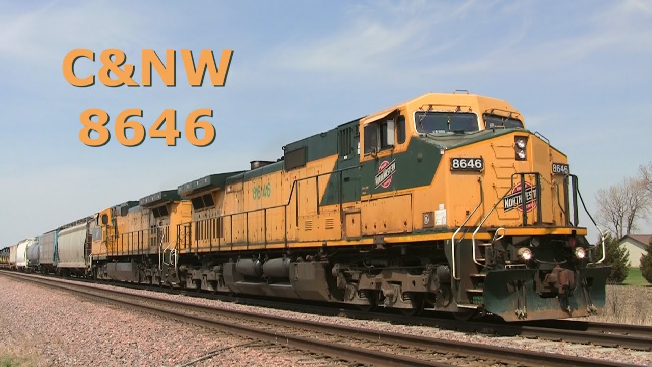 C&NW 8646 East - the Chicago and NorthWestern "Twins" on 4-20-2014 ...