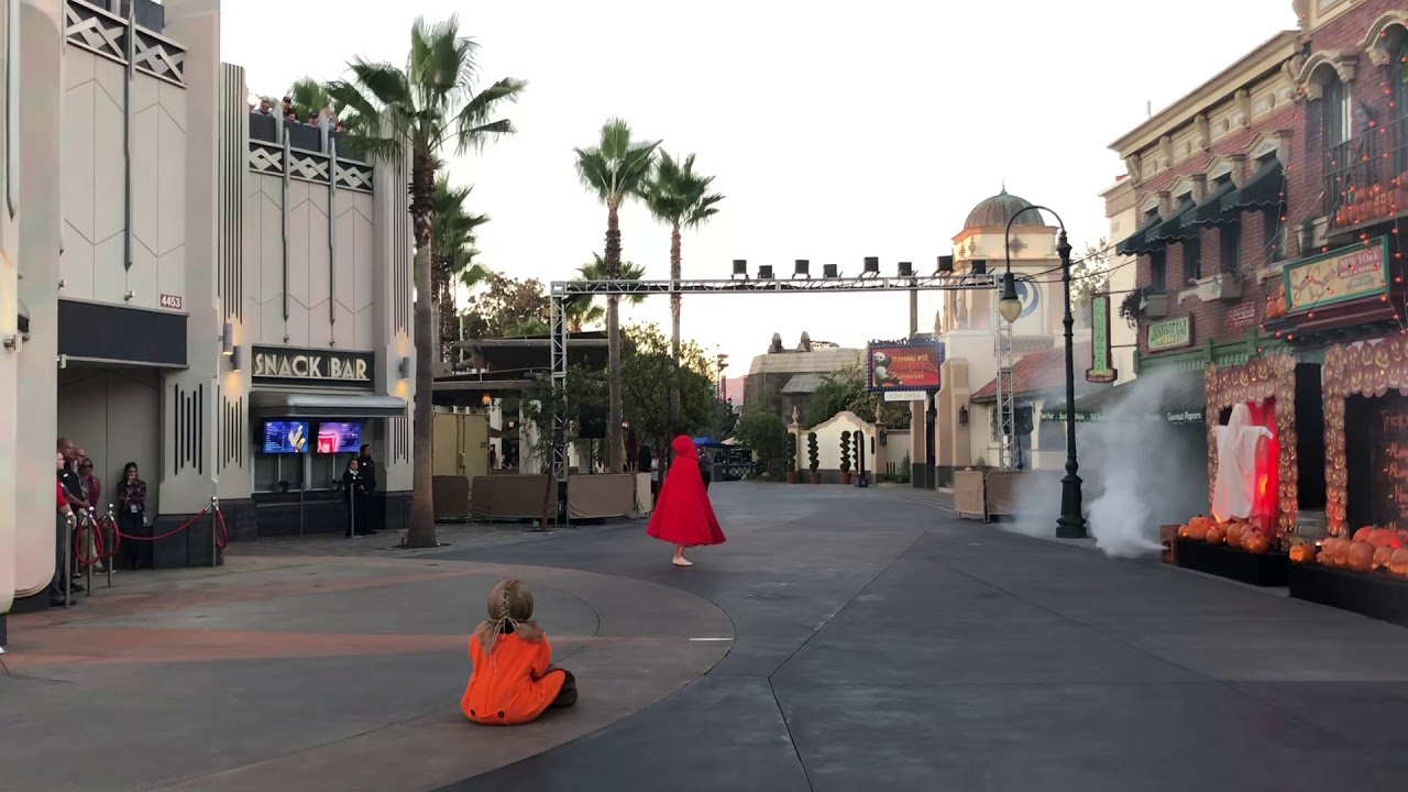 Halloween Horror Nights 2018 Opening Ceremony - YouTube