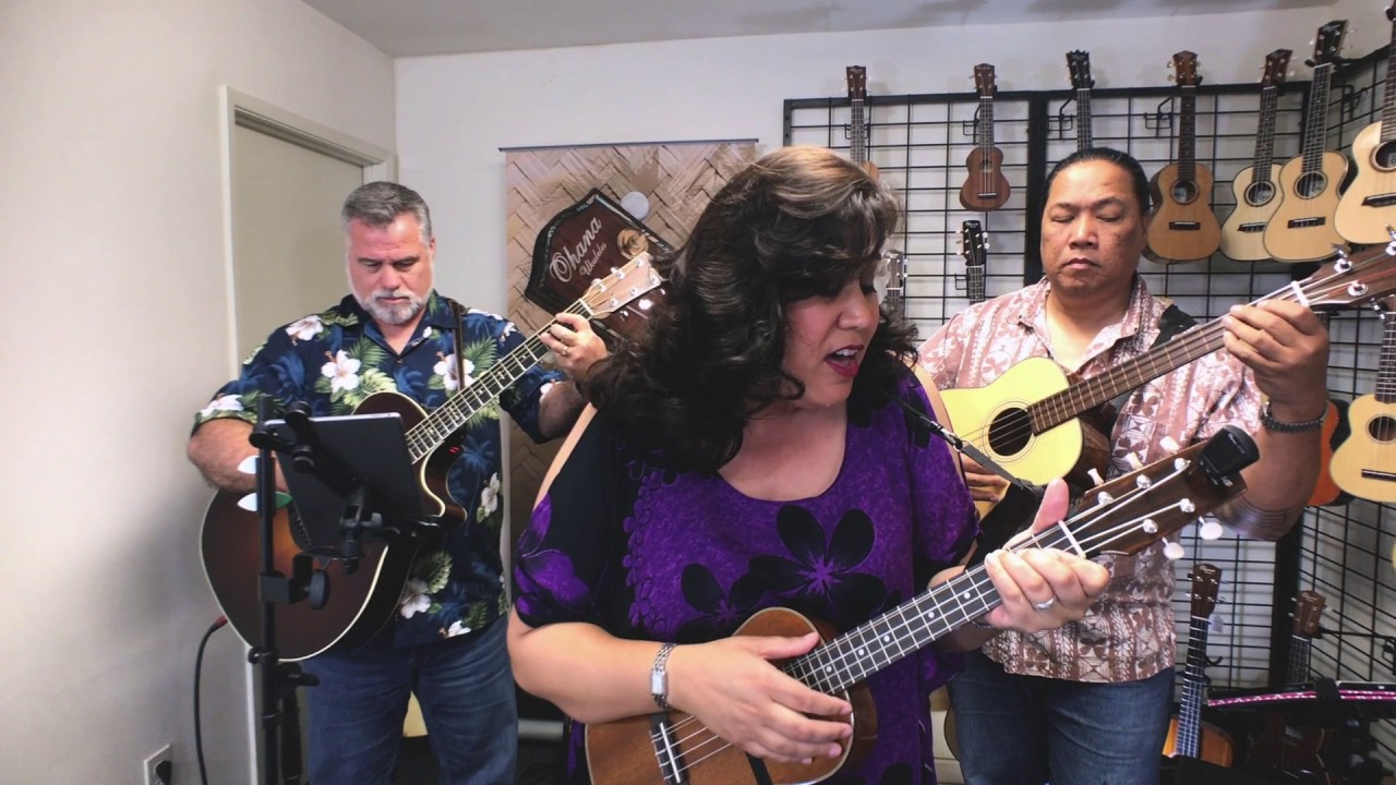 Aolani Kaeka Facebook Live Show at Ohana Ukuleles - YouTube