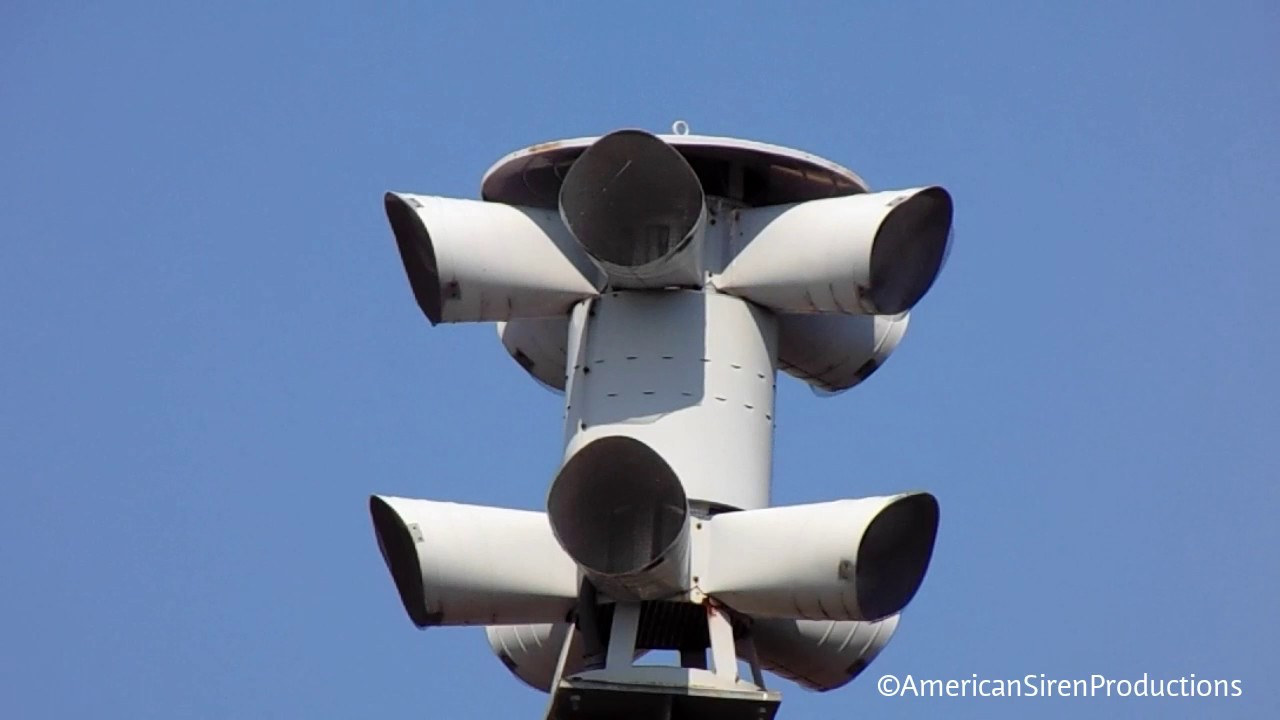 Sentry 40v2T siren test + re test, Quincy, Illinois 8/1/17 - YouTube