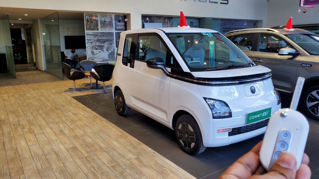 MG Comet EV Base Model 2024 Pace Review (Price, Features, Range) - YouTube