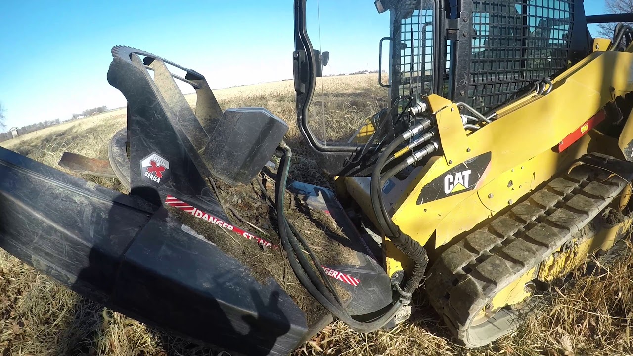 Mulching job with the Vail mulcher - YouTube