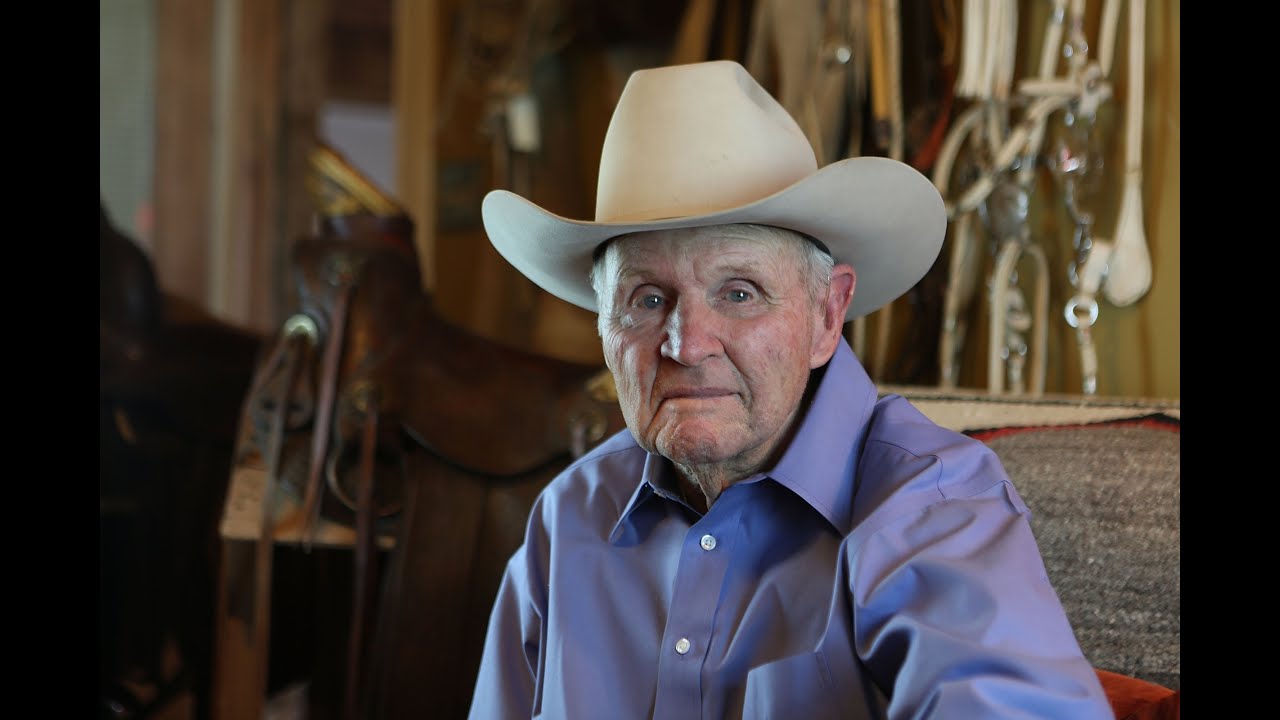 Buster Welch Talks About His Gloves - YouTube