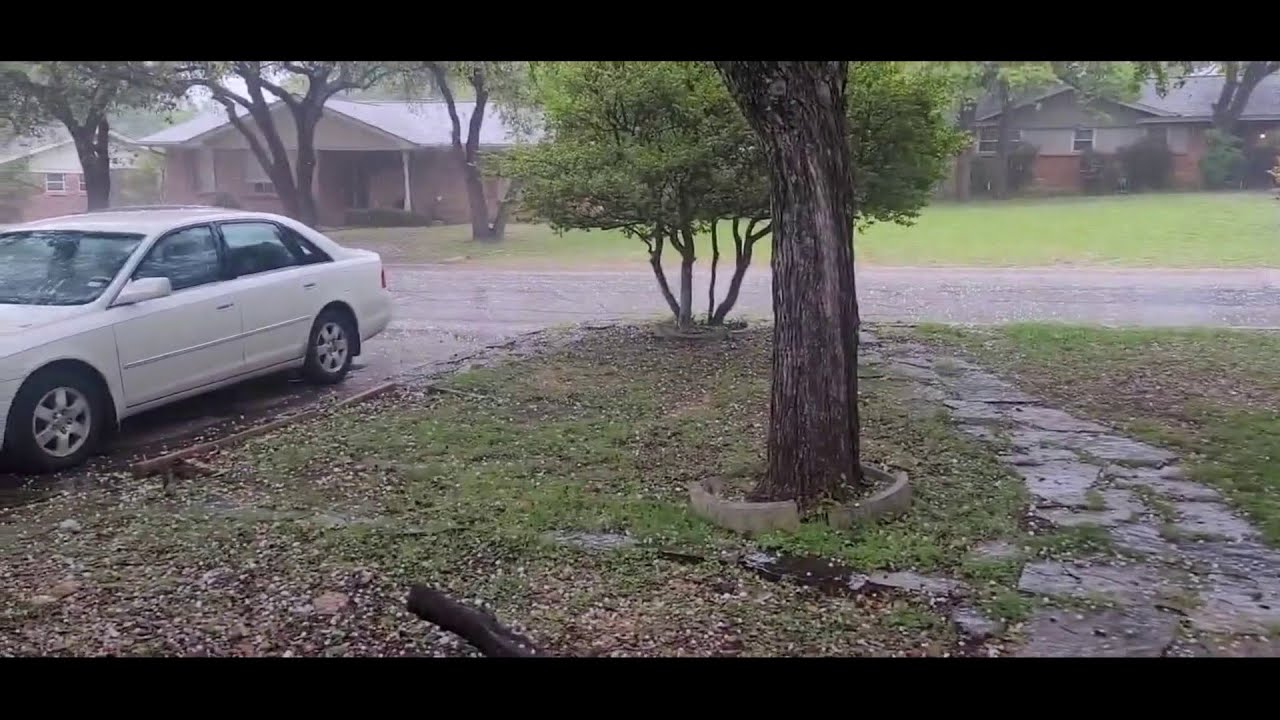 Hail hits Dallas-Fort Worth as severe storms sweep Metroplex - YouTube