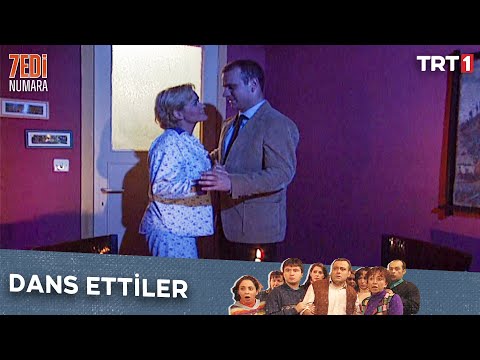 Deniz, romantik olmaya çalışıyor - Yedi Numara Özel Sahneler