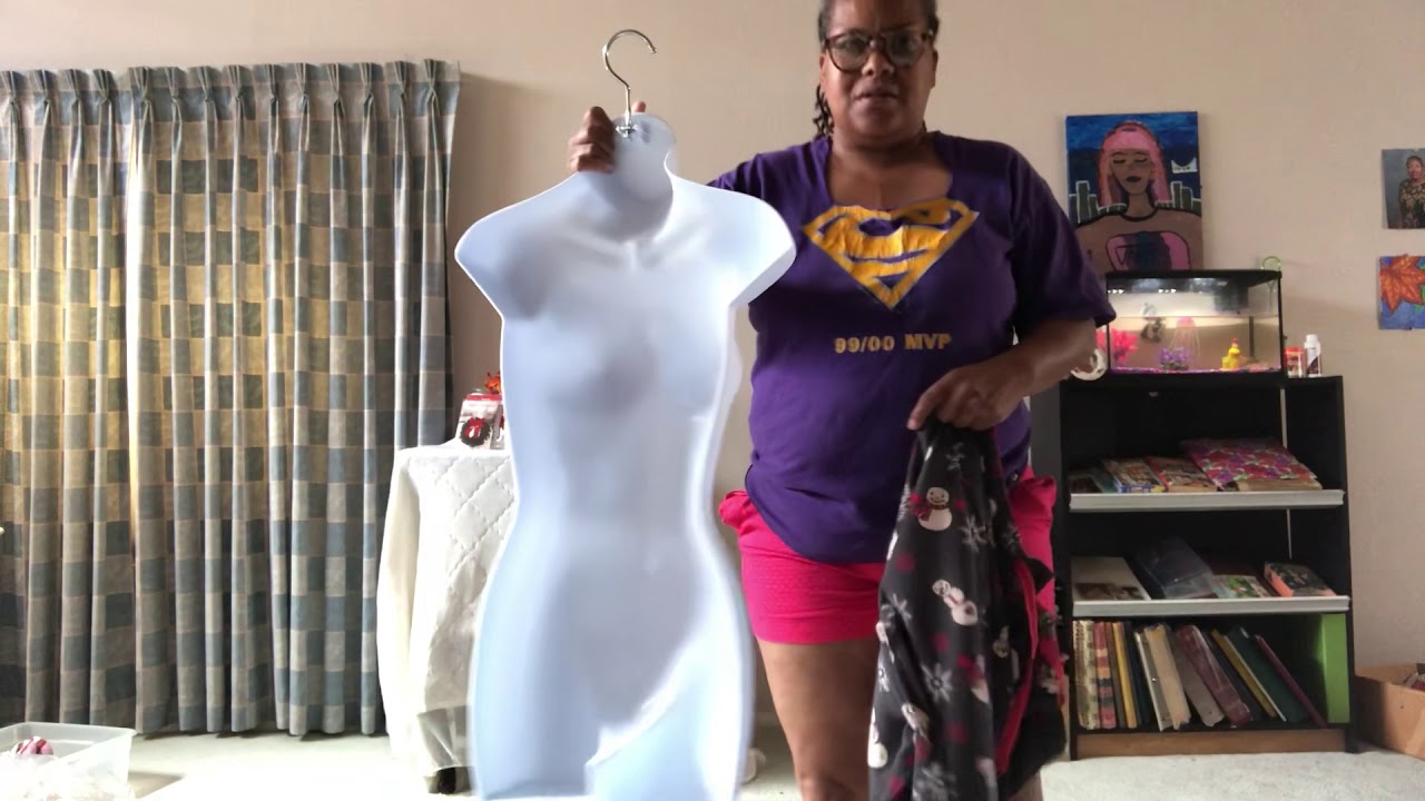 How to Decorate for your background on Poshmark - YouTube