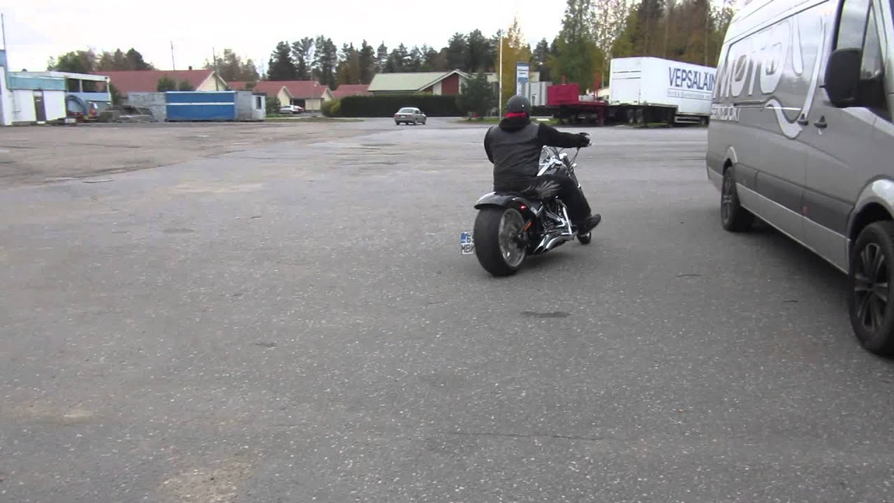 Softail Rocker, Heartland conversion kit - YouTube