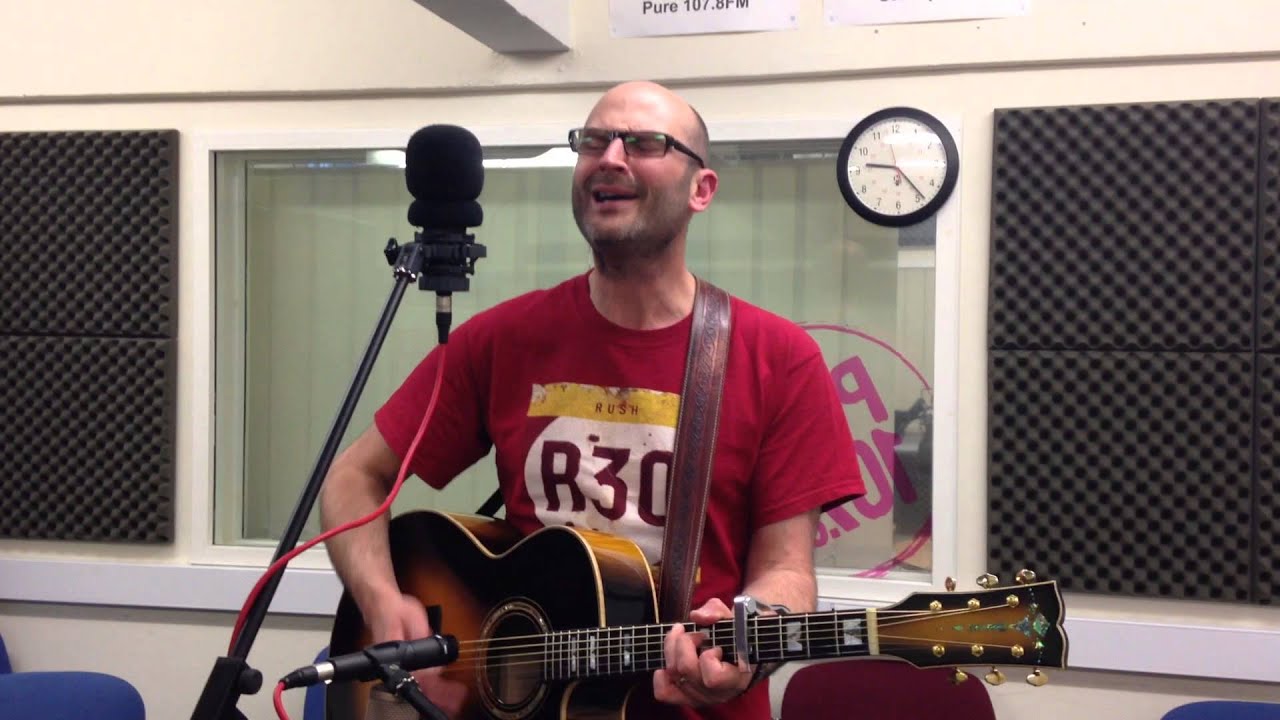 Steve Pledger Live in Session for Sonic Bandwagon 10.06.15 - YouTube