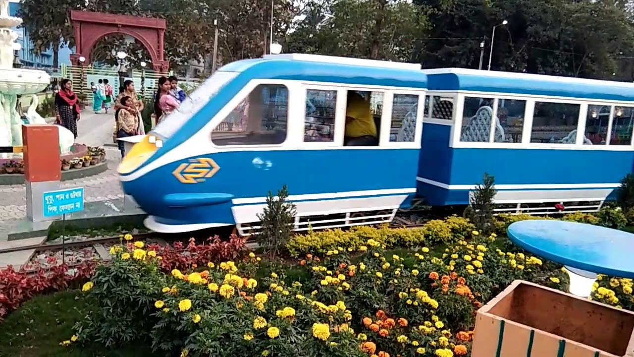 SIRAJ UDDAN PARK/HATIPUKUR PARK OF BARASAT,AN AMUSEMENT PARK OF UTTAR ...