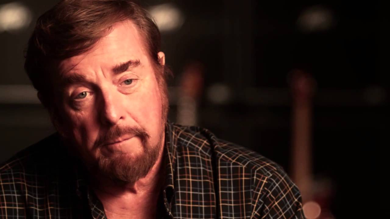 Peavey Story - YouTube