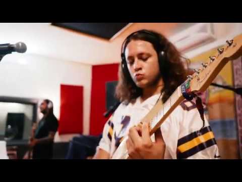 HEADSTRUM//SOMEBODY TO LOVE//SER SESSIONS - YouTube