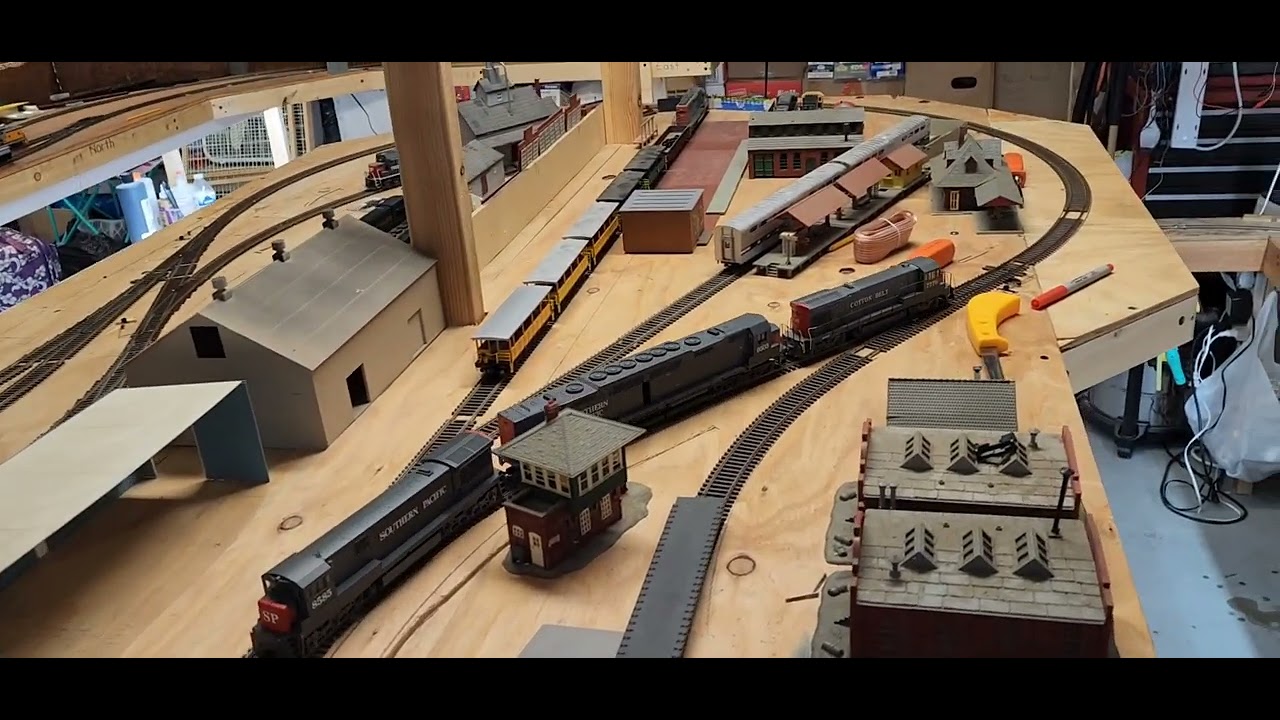 HO model railroad update 3/25/23 - YouTube