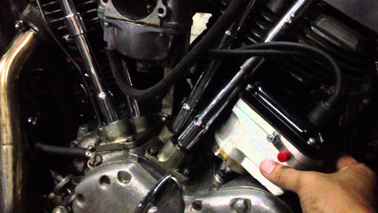 66 Shovelhead with MM74E Morris Magneto - YouTube