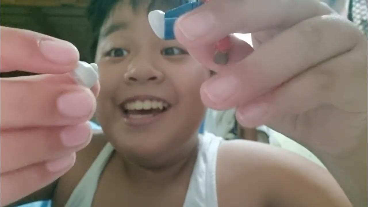 unboxing roblox dev toy - YouTube