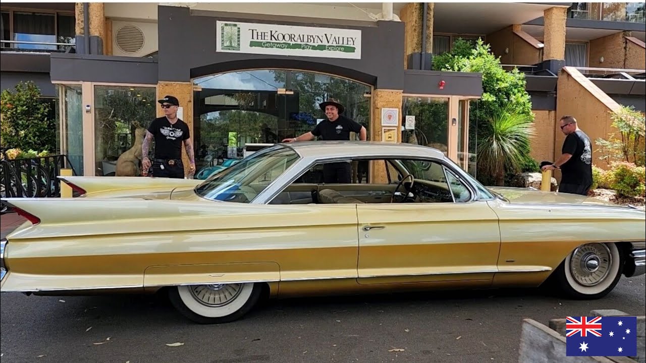 Cruising in Billy Gibbons 1961 Cadillac 🇦🇺 Old School Carralbyn 1/8 ...
