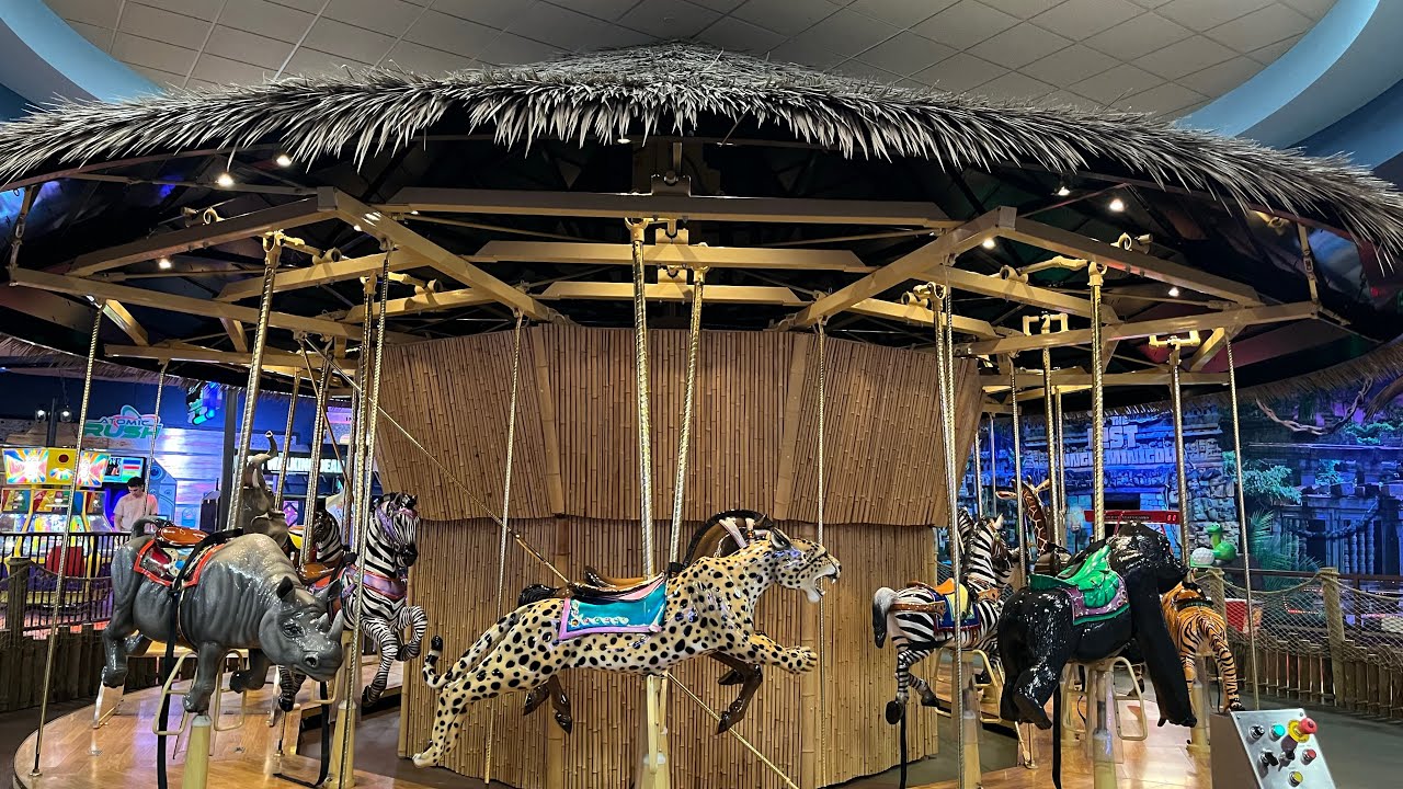 Kalahari Carrousel On-Ride POV Kalahari Wisconsin Dells - YouTube