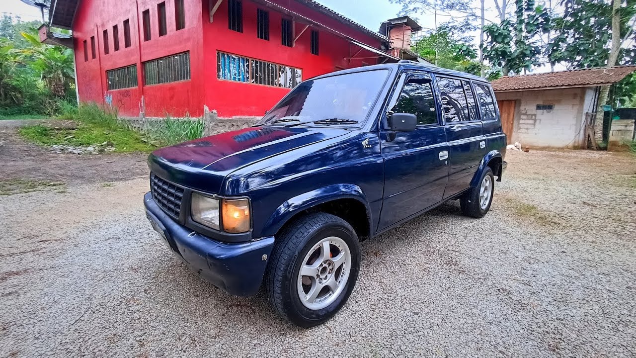 Dijual Mobil Bekas Isuzu panther Jeep irit BBm - YouTube
