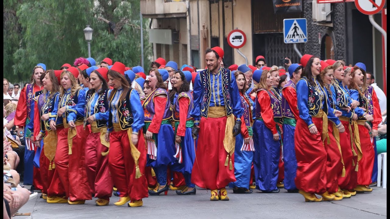 Bloque formado por Moros Marroquíes y Moros Realistas - YouTube