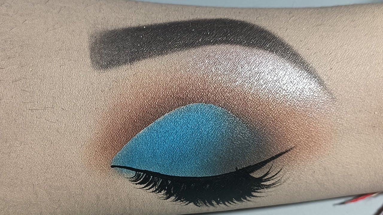 eyeshadow practice on hand | eyeshadow tutorial | eyeshadow makeup ...