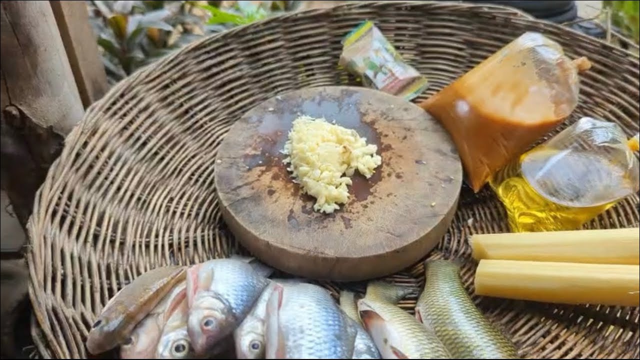 មុខម្ហូបពិសេសថ្ងៃនេះគឺ ខត្រីចំរុះ - Today's special dish is mixed fish ...