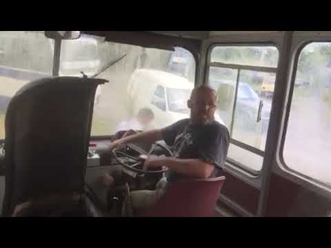 Italian job bus Bedford Val first start - YouTube