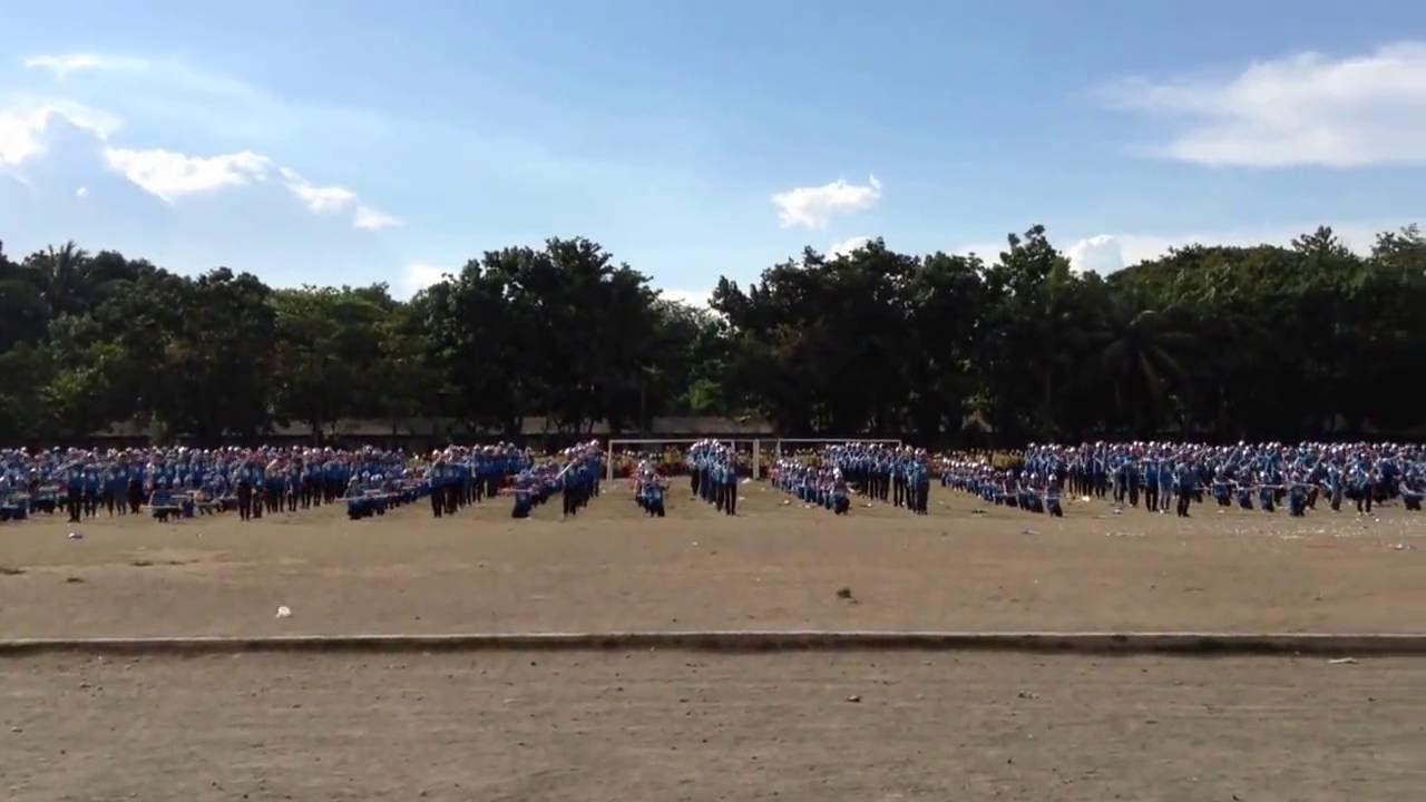DCNHS Grade 10 Field Demonstration (Field Demo) Intrams 2016 - YouTube