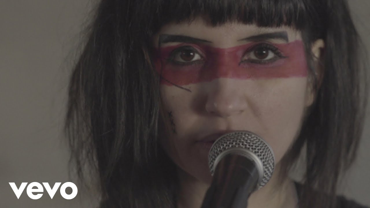 MeMe Detroit - Soc Med Junkies - YouTube