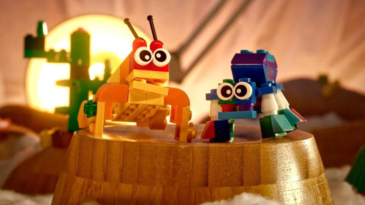 The Spider and the Cricket - LEGO Classic - Creative Storytelling - YouTube
