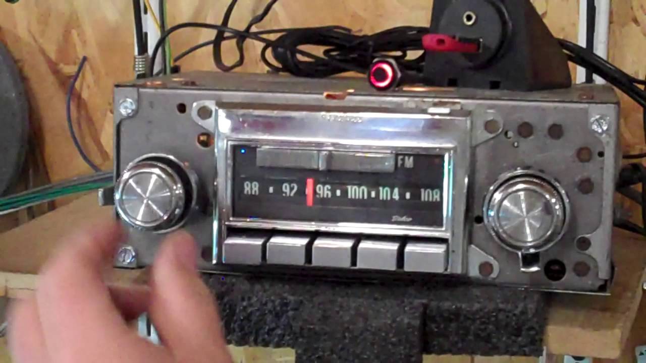 1972 Chevrolet Corvette original am/fm radio - YouTube