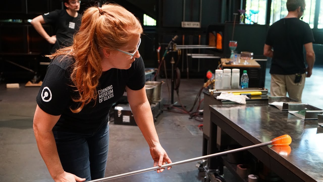 Megan Mathie Guest Artist Demonstration - YouTube