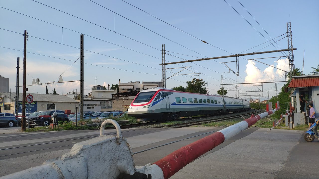 [4K] ETR 470 enters Larissa as ICE61 (1/9/2022) - YouTube