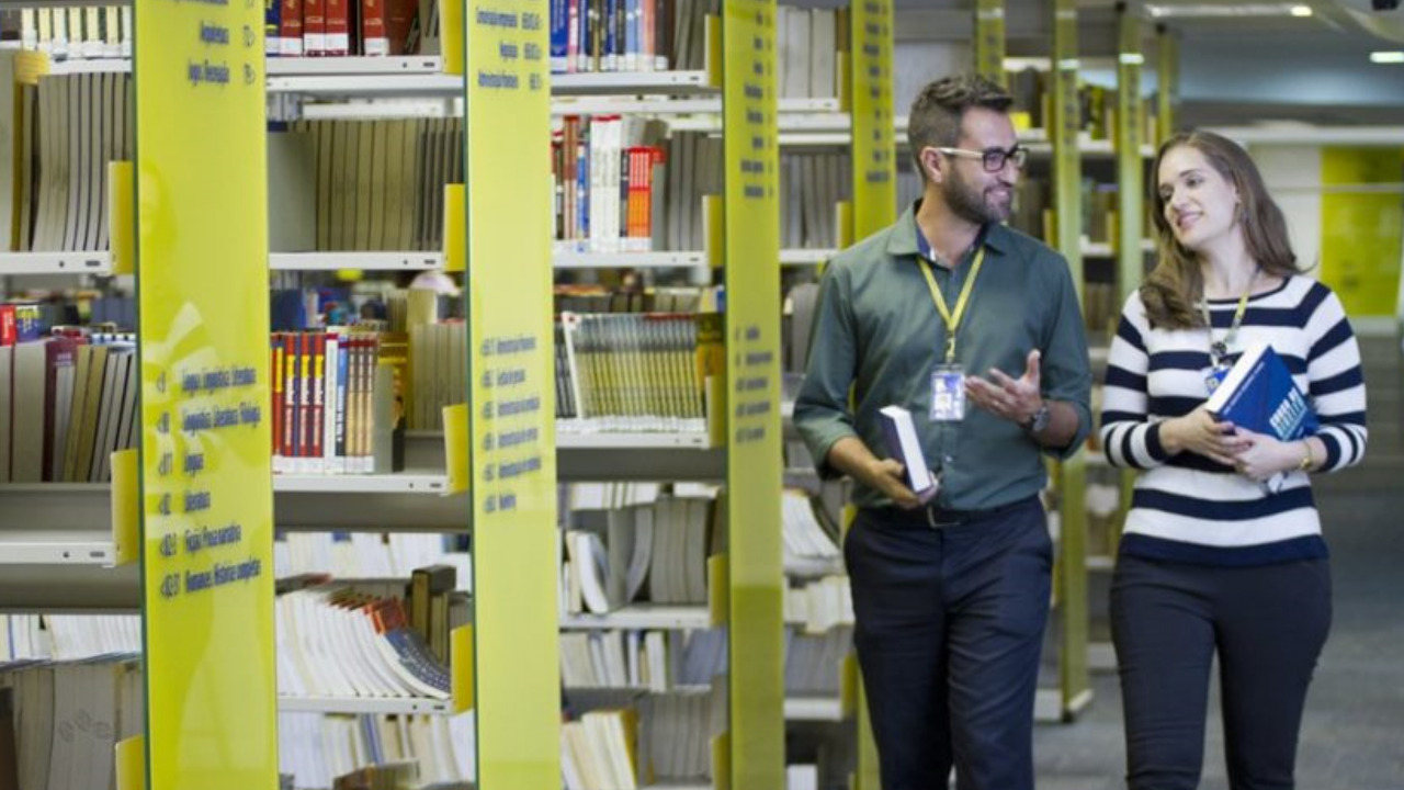 Transmissão ao vivo de Canal de Videos Bibliotecas BB - YouTube