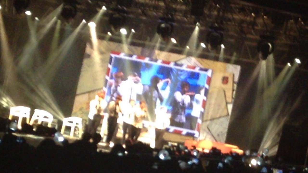 BTS in Mexico 29072015 - YouTube