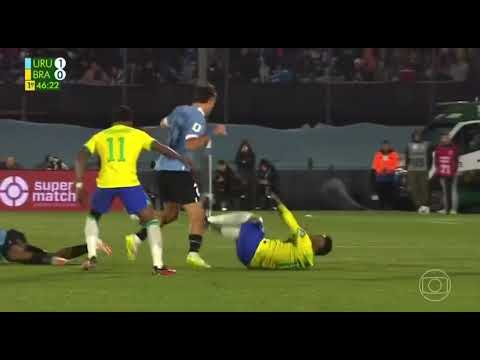 Lance da lesão de Neymar - Uruguai 1x0 Brasil - Neymar injury