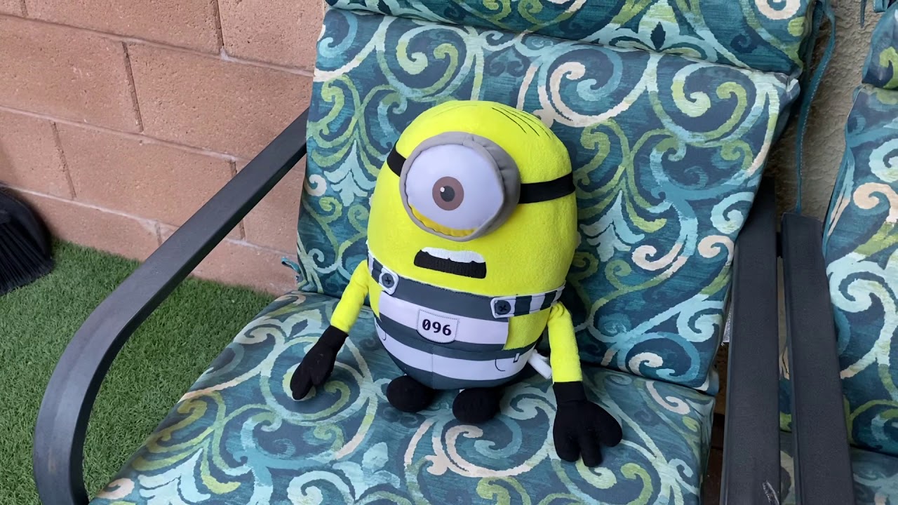 Corona Minion was feeling sick! Coronavirus? - YouTube