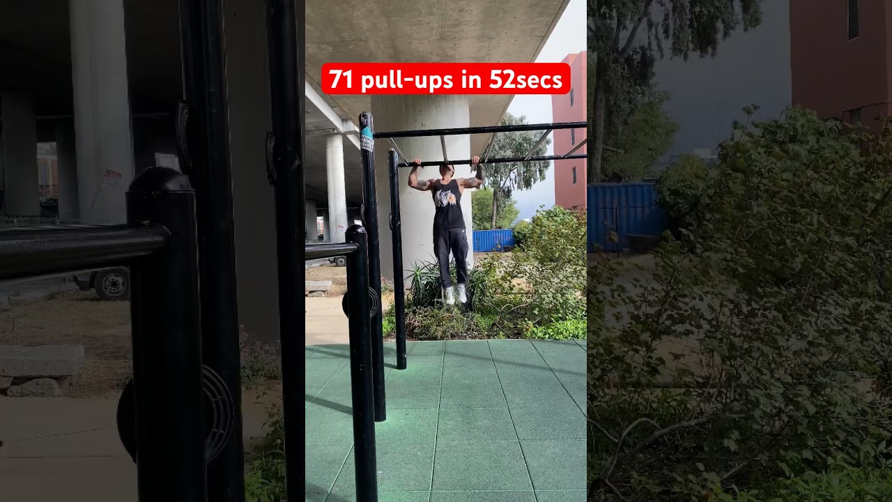 71 pull-ups in 52secs #dog #bulldog #pullupseveryday #pullup #pullups ...