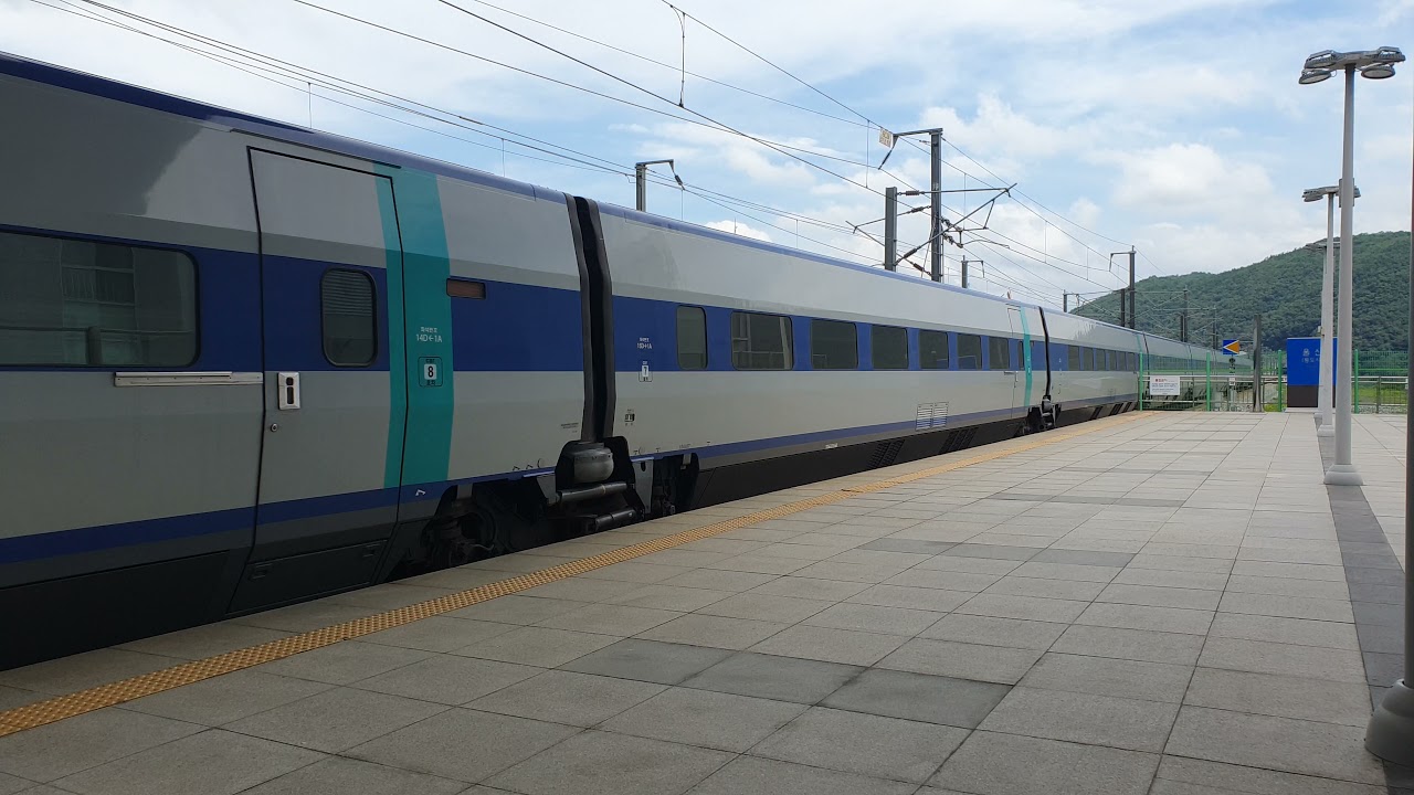 경부고속선 서울발 부산행 KTX #15 정차(울산역) - YouTube