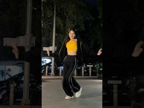 Dil mundeya de kill kardi? 🧚🏻‍♀️ | Kanishtha Sharma | #dance #viraldance