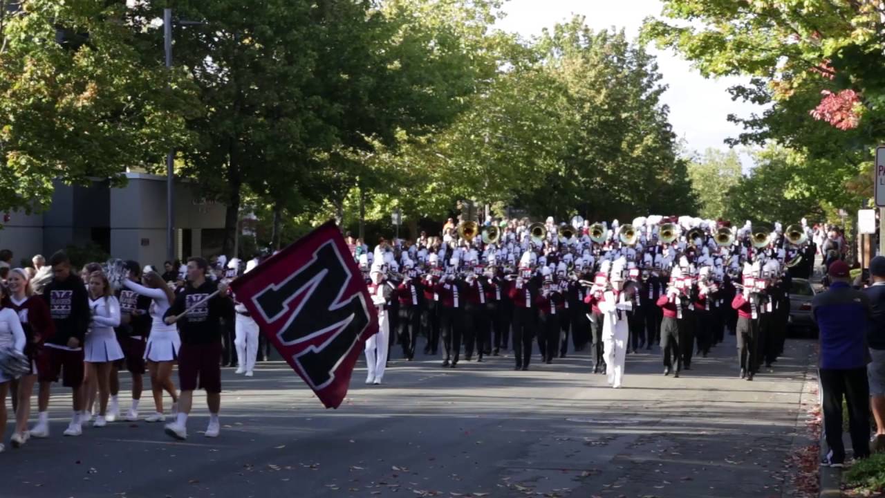 2016 Homecoming Parade, MIHS Marching Band - YouTube